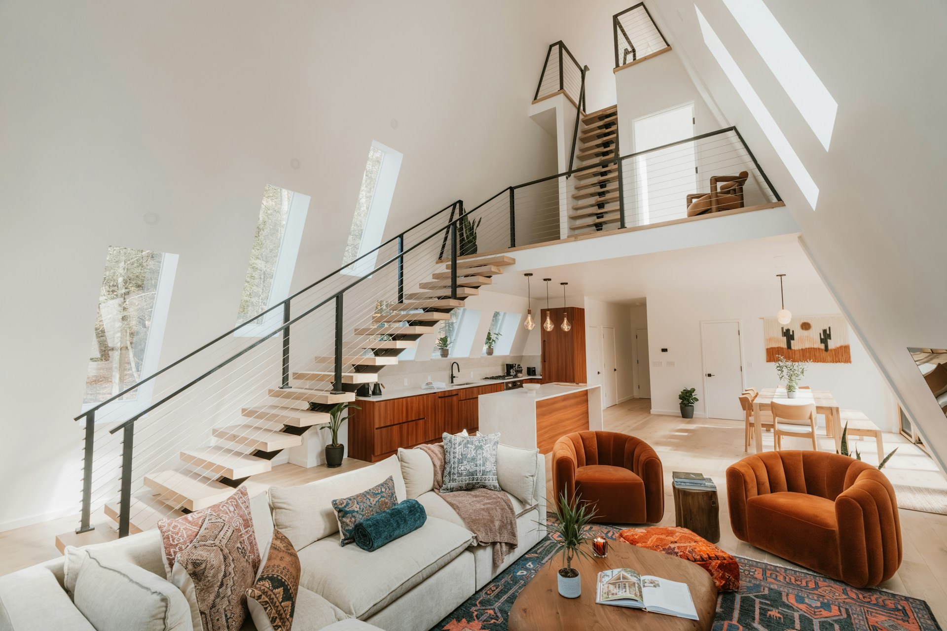 Best Scent Diffusers for Large Homes & Open Spaces: Buyer’s Guide